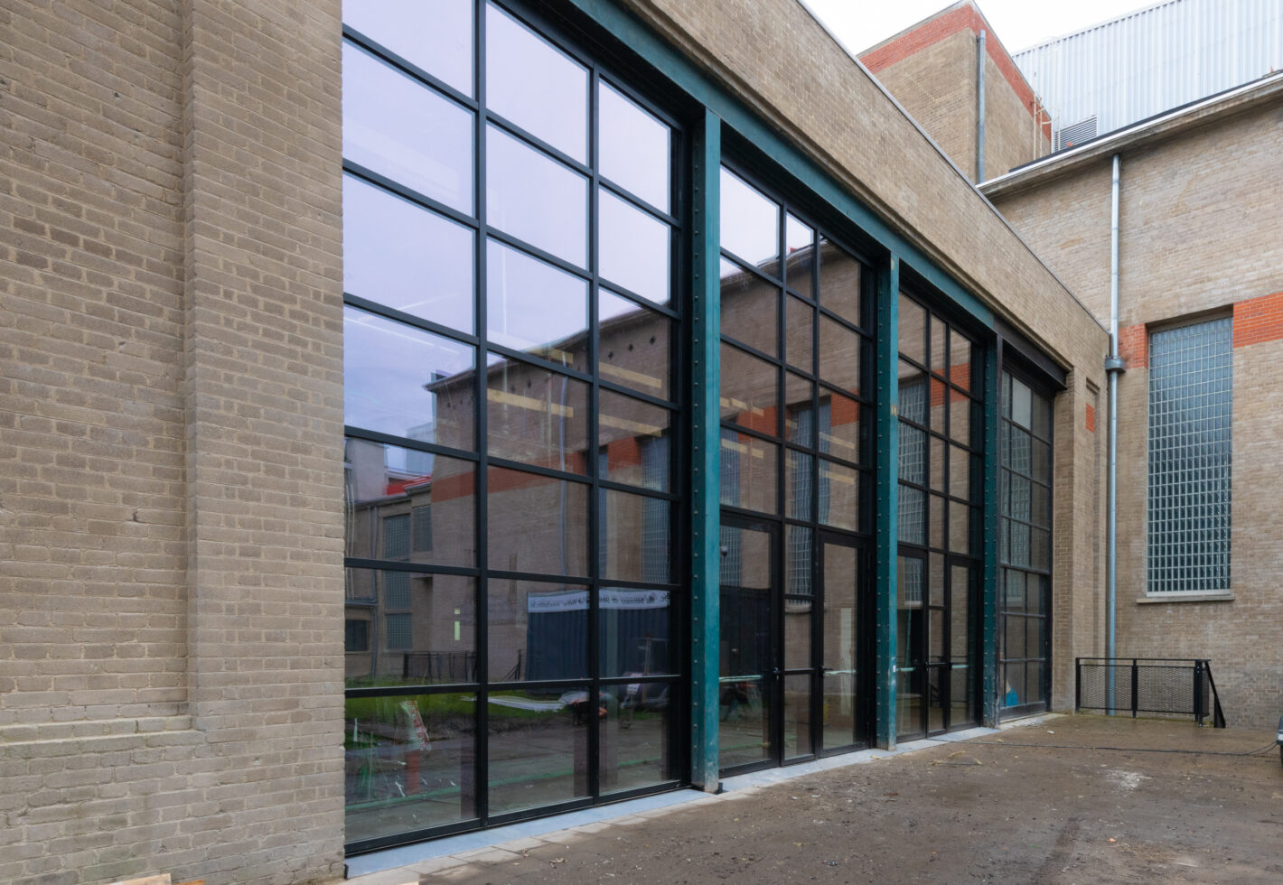 Bureaux et autres | L’O.M., complexe musical et culturel à Seraing